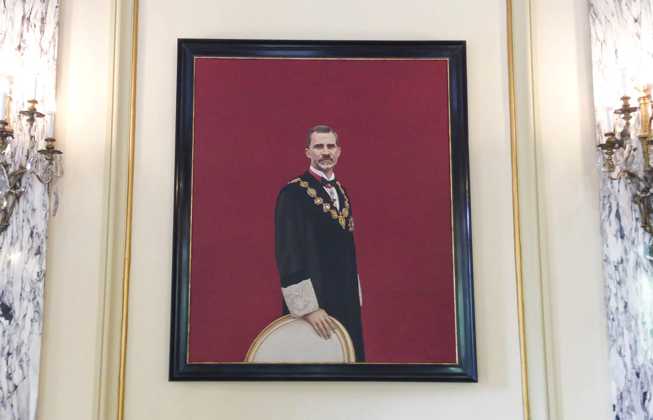 Un CUADRO NUEVO para un NUEVO REY… con toga - Confilegal