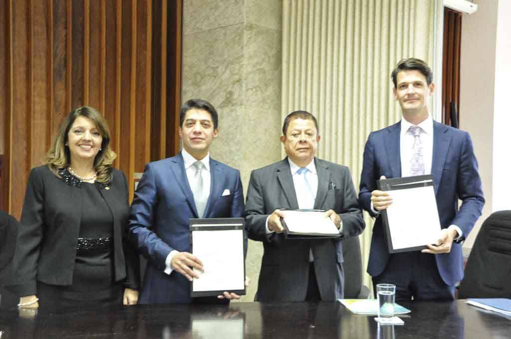 La UE suscribe un acuerdo de cooperación con Costa Rica, México y ...