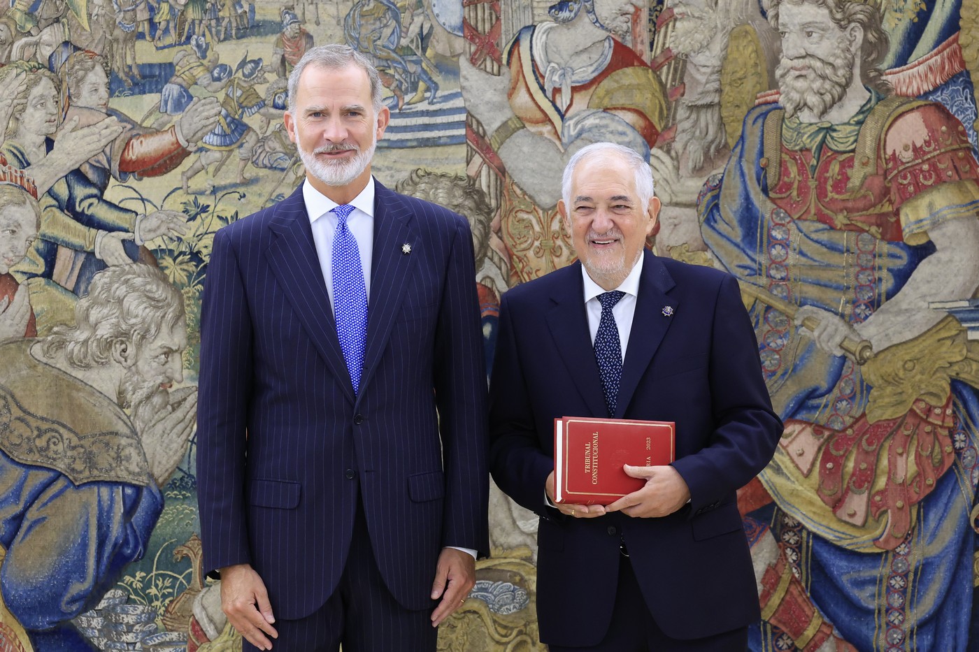 El presidente del TC presenta al Rey la Memoria 2023, destacando la ...