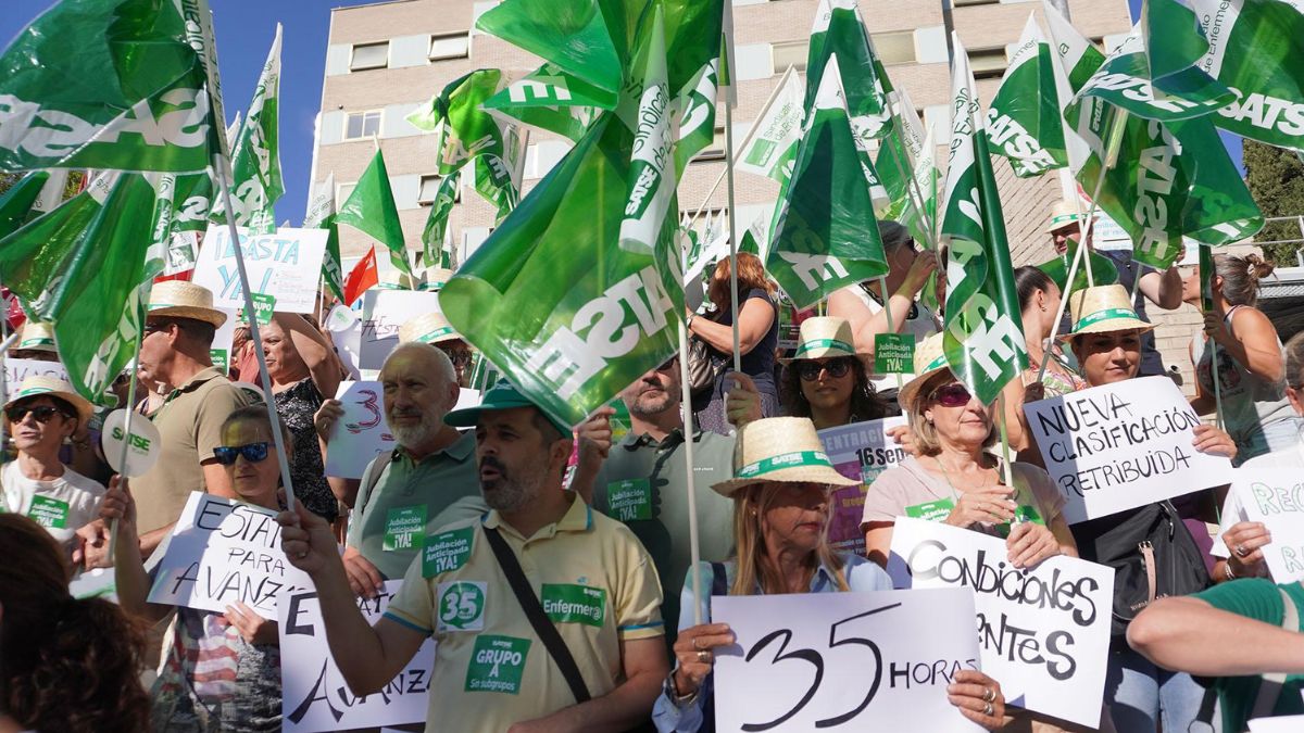 Los sindicatos rechazan el Estatuto Marco por vacío y regresivo