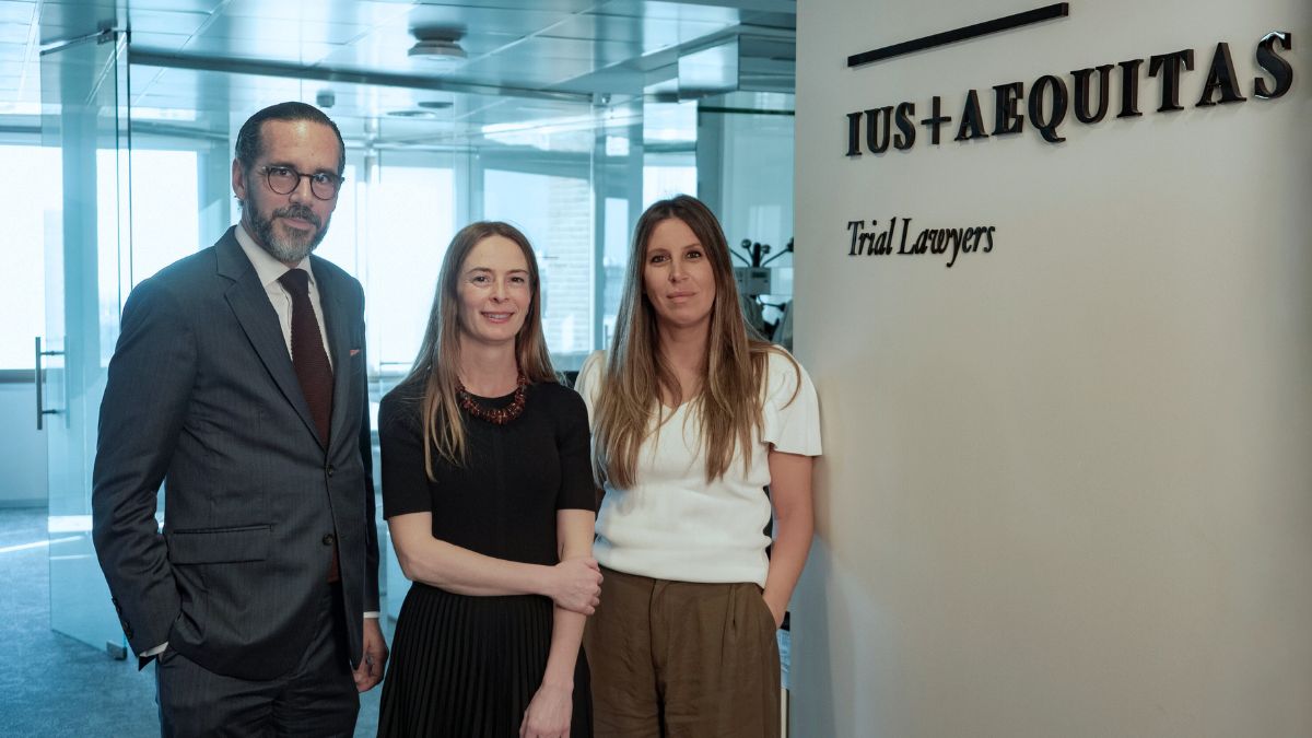 Best Lawyers 2024: Estos son los mejores Abogados del Año por especialidad y ciudad - Confilegal