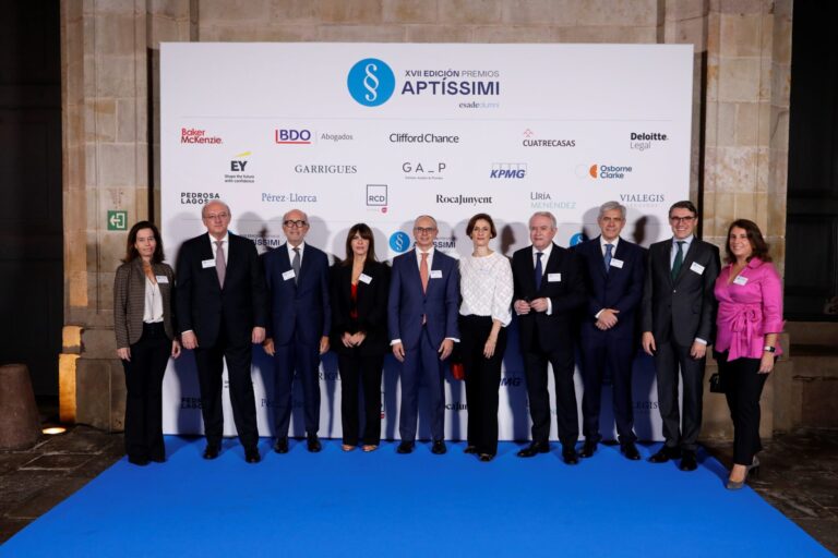 Rafael Fontana, Manuel Martín, Jesús Remón, Fluidra y Lucía García ...