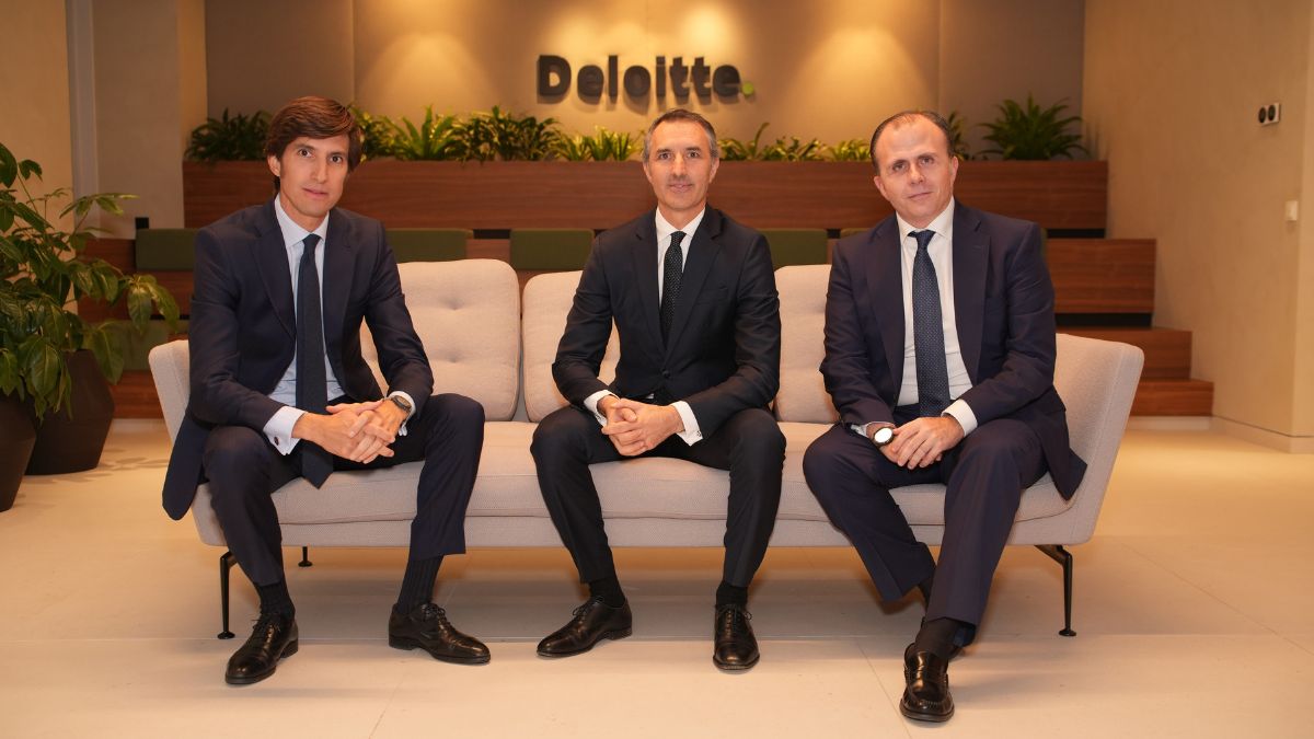 Triple fichaje en Deloitte Legal para su área M&A: Alfonso Bayona ...